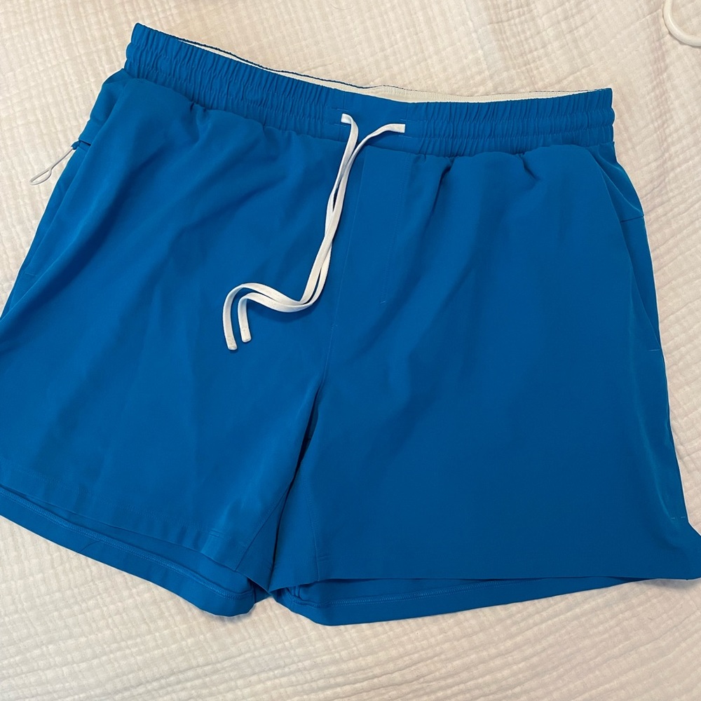 Lulu Lemon Pool Shorts Gem